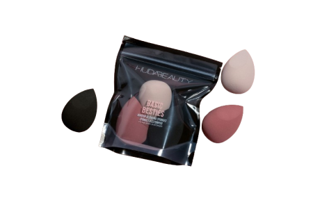 Buy Huda Beauty Basic Besties Sponge Bundle online in Pakistan - Tejar.pk