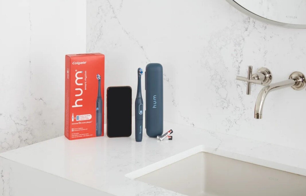 Buy Colgate hum Adult Smart Rhythm Sonic Toothbrush online in Pakistan ...