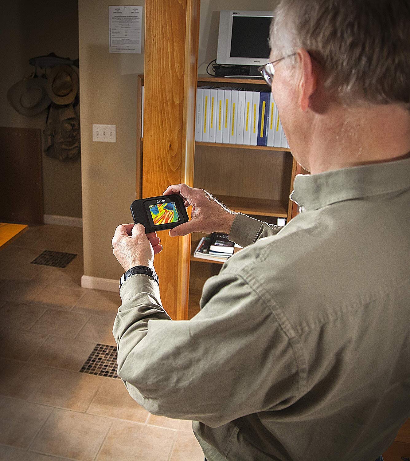 Buy FLIR C2 Compact Thermal Camera online in Pakistan - Tejar.pk