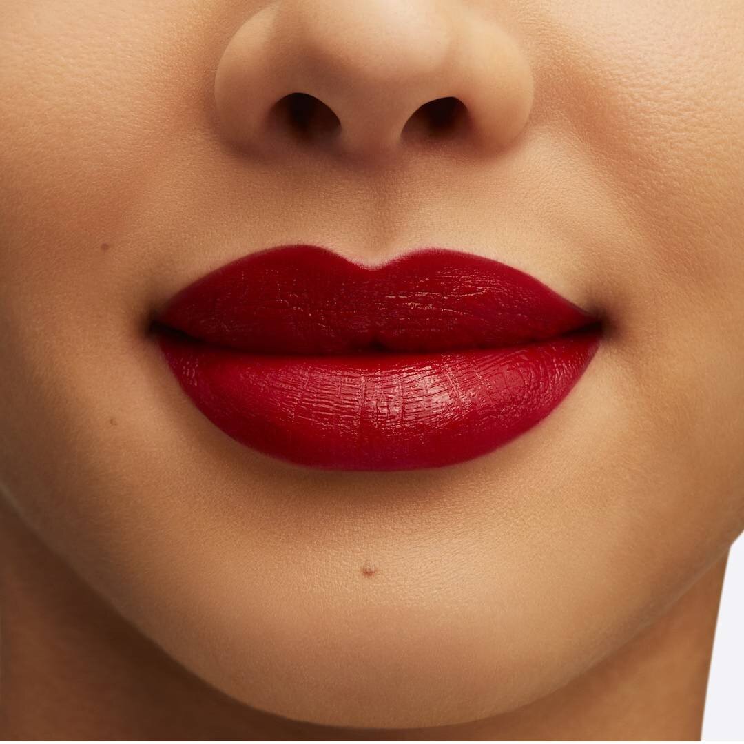 Buy MAC Love Me Liquid Lipcolour - Ruby Do online in Pakistan - Tejar.pk