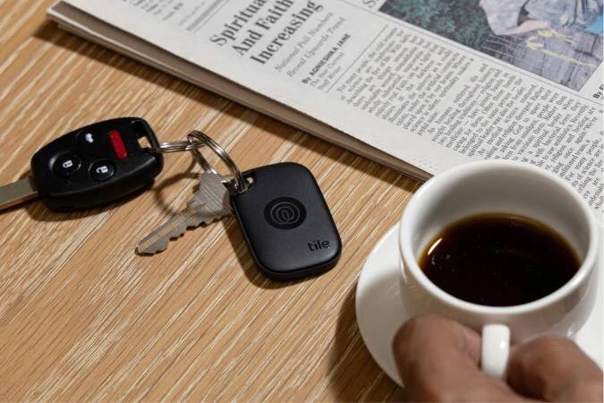 Buy Tile Pro Powerful Tracker (2024) - Black - 4-Pack online in ...